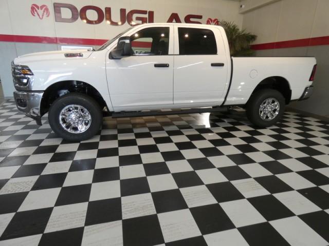 New 2025 RAM 2500 Tradesman Crew Cab 6’4″ Box Crew Cab in Clinton # ...
