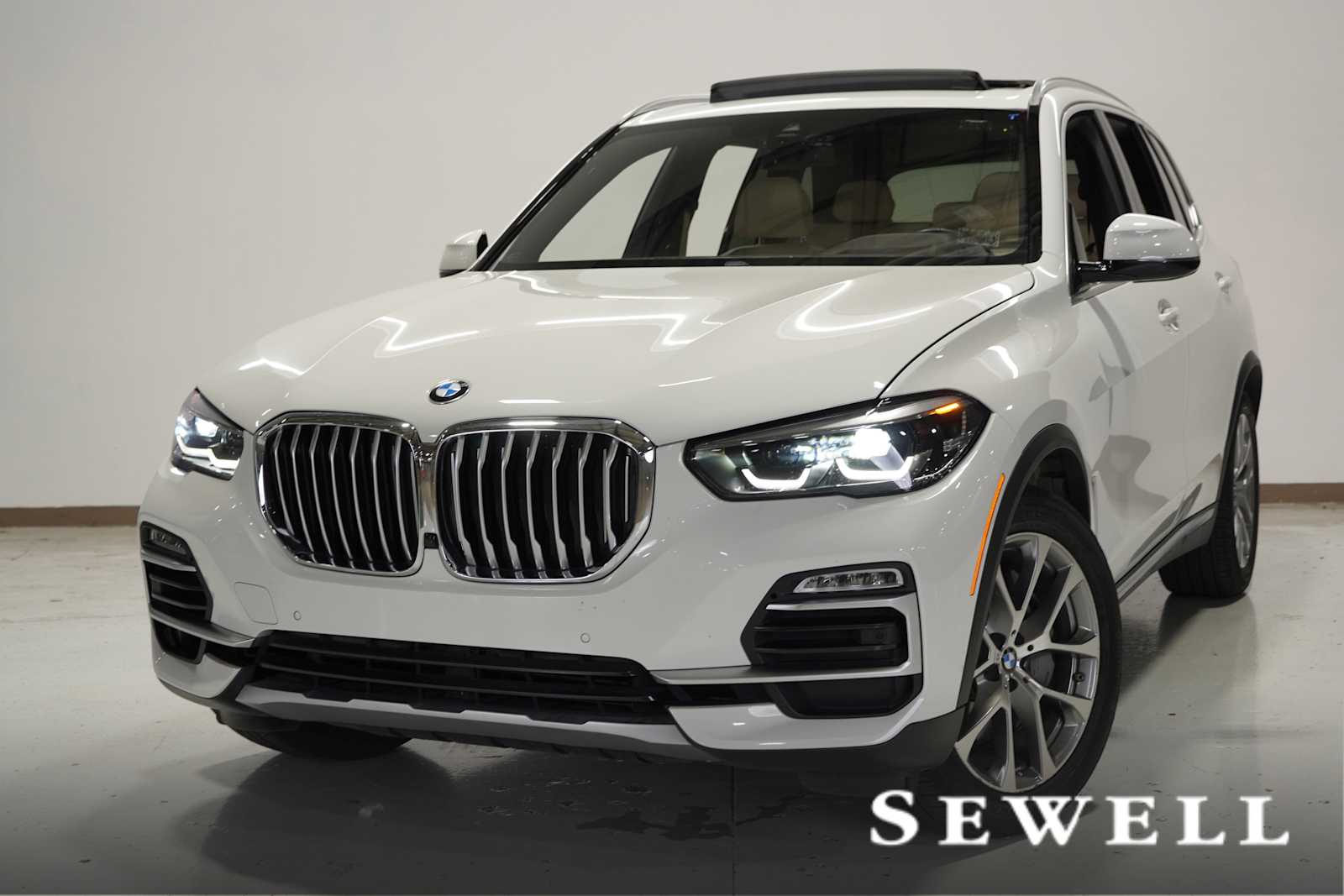 Pre-Owned 2019 BMW X5 xDrive50i SUV in Grapevine #5336505A | Sewell BMW of Grapevine