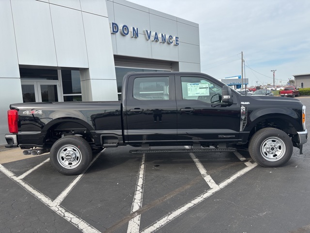New 2025 Ford Super Duty F-350® XL Crew Cab in Marshfield #35308 | Don ...