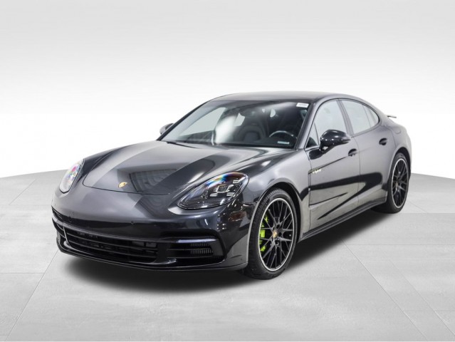 Pre-Owned 2018 Porsche Panamera E-Hybrid 4 4D Hatchback in Bloomington ...