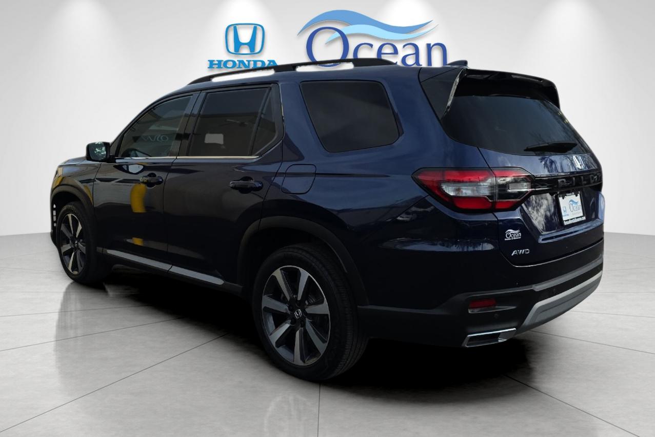 Pre-Owned 2023 Honda Pilot Touring 4D Sport Utility in Hanover ...