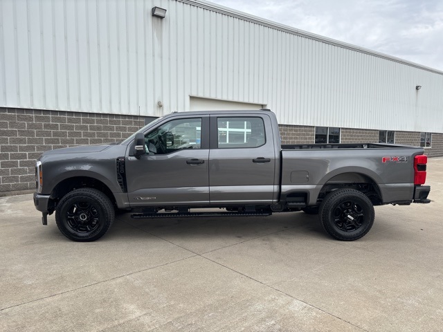 New 2025 Ford F-350SD F-350® XL Crew Cab in Greenwood #250256 | Ray ...