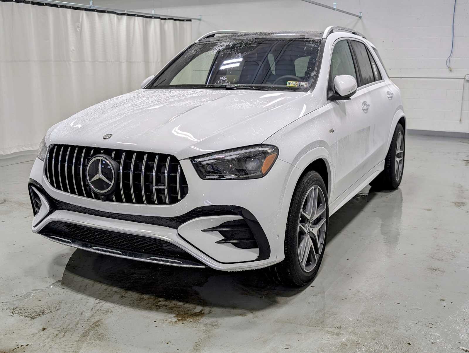 New 2025 Mercedes-Benz GLE AMG® GLE 53 in MANUFAKTUR Moonlight White ...