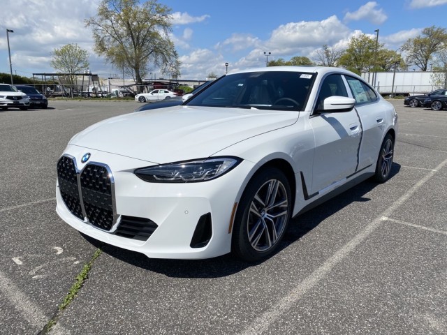 New 2024 BMW 4 Series 430i xDrive Hatchback in Westbury #24-56658 ...