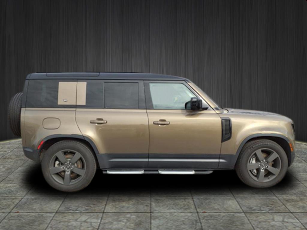 Certified Pre-Owned 2020 Land Rover Defender AWD 110 SE 4dr SUV in ...