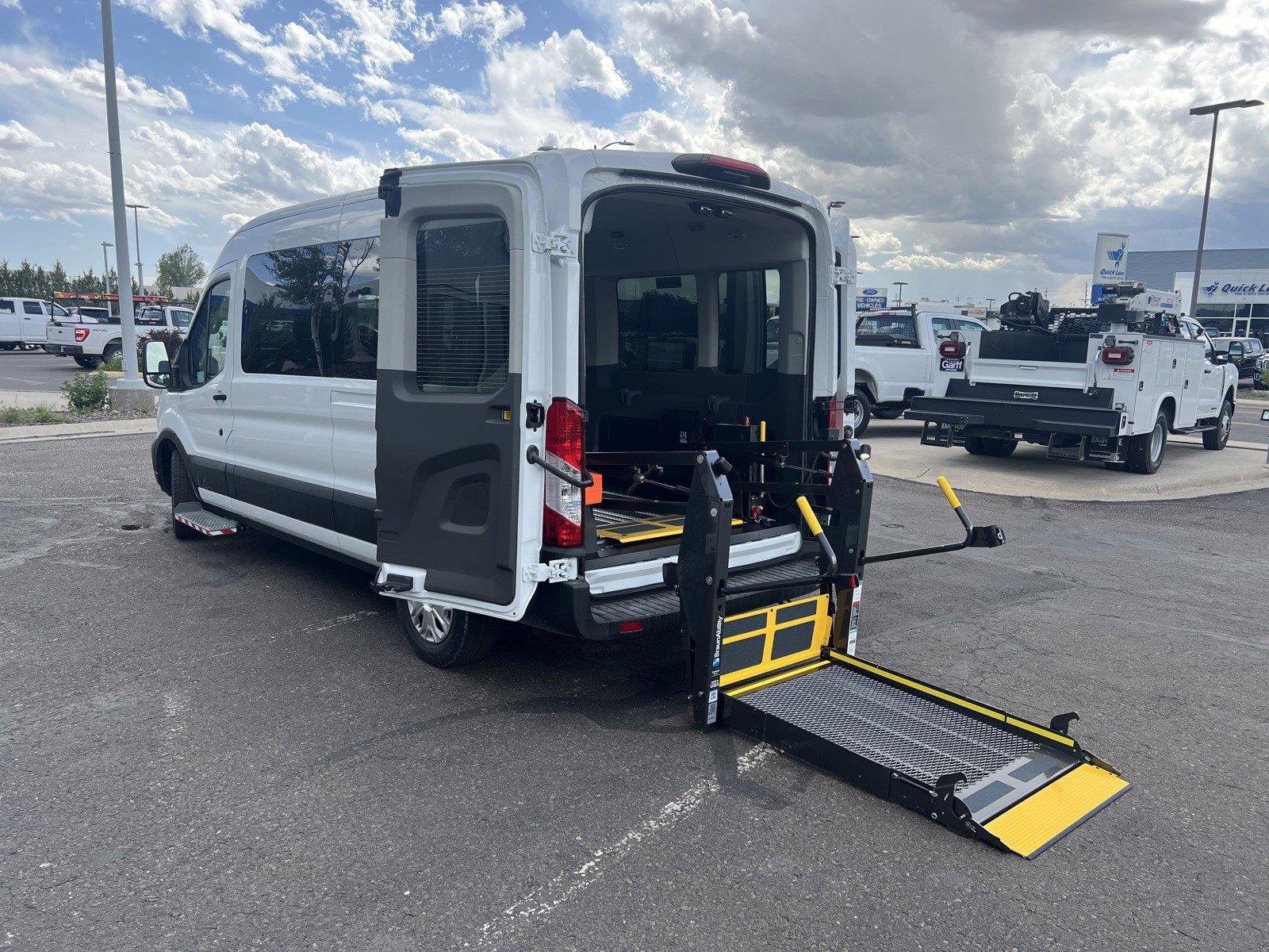 New 2024 Ford Transit Passenger Wagon Passenger Van XL Transit Long in ...