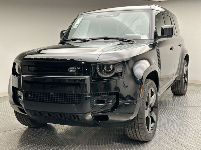 New 2025 Land Rover Defender 110 X-Dynamic SE 4D Sport Utility in ...