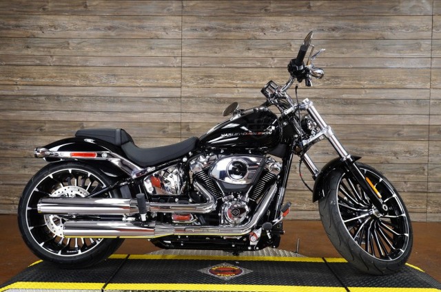 New 2025 Harley-Davidson® FXBR – Breakout® for sale in Alton, IL | Ted ...