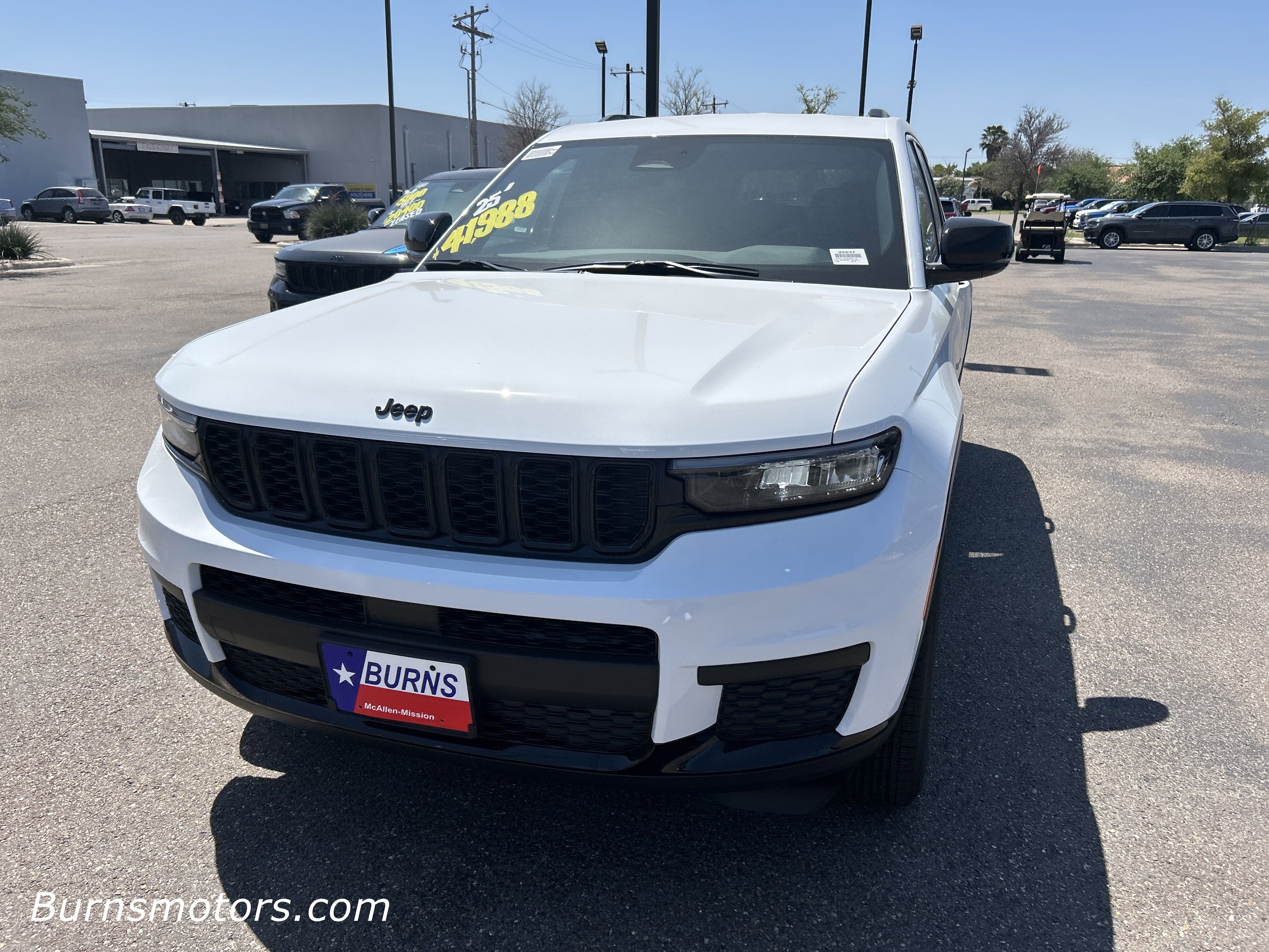 New 2025 Jeep Grand Cherokee L Altitude Utility in McAllen #25537 | Burns Motors