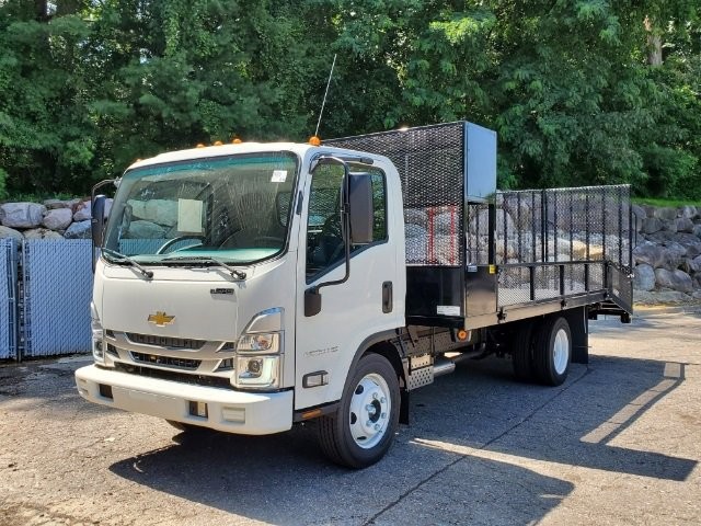 New 2024 Chevrolet Low Cab Forward 4500 Regular Cab in Clarkston ...