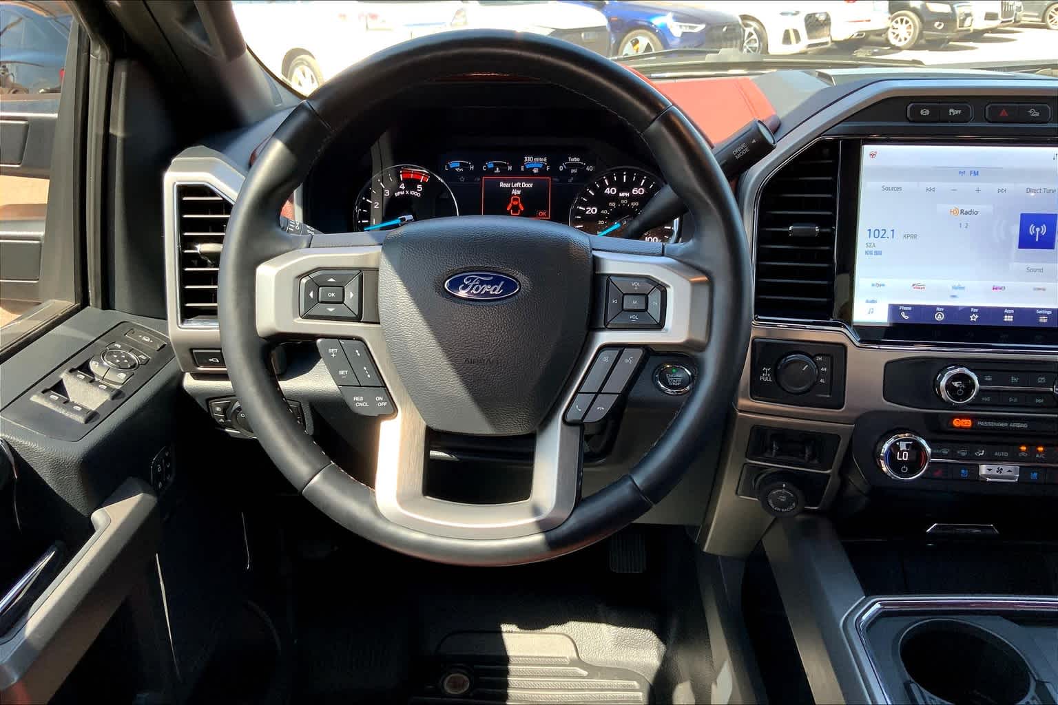 Ford F350 2022 Interior