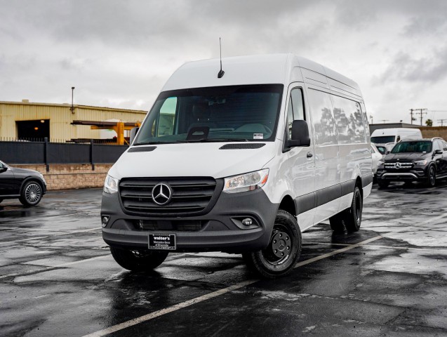 New 2025 Mercedes-Benz Sprinter Cargo Van 3500 High Roof I4 Diesel HO ...
