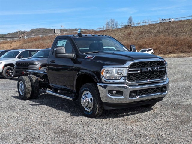 New 2024 RAM 3500 Chassis Cab Tradesman 2D Standard Cab in Johnston #KJ24065 | Tasca Chrysler ...