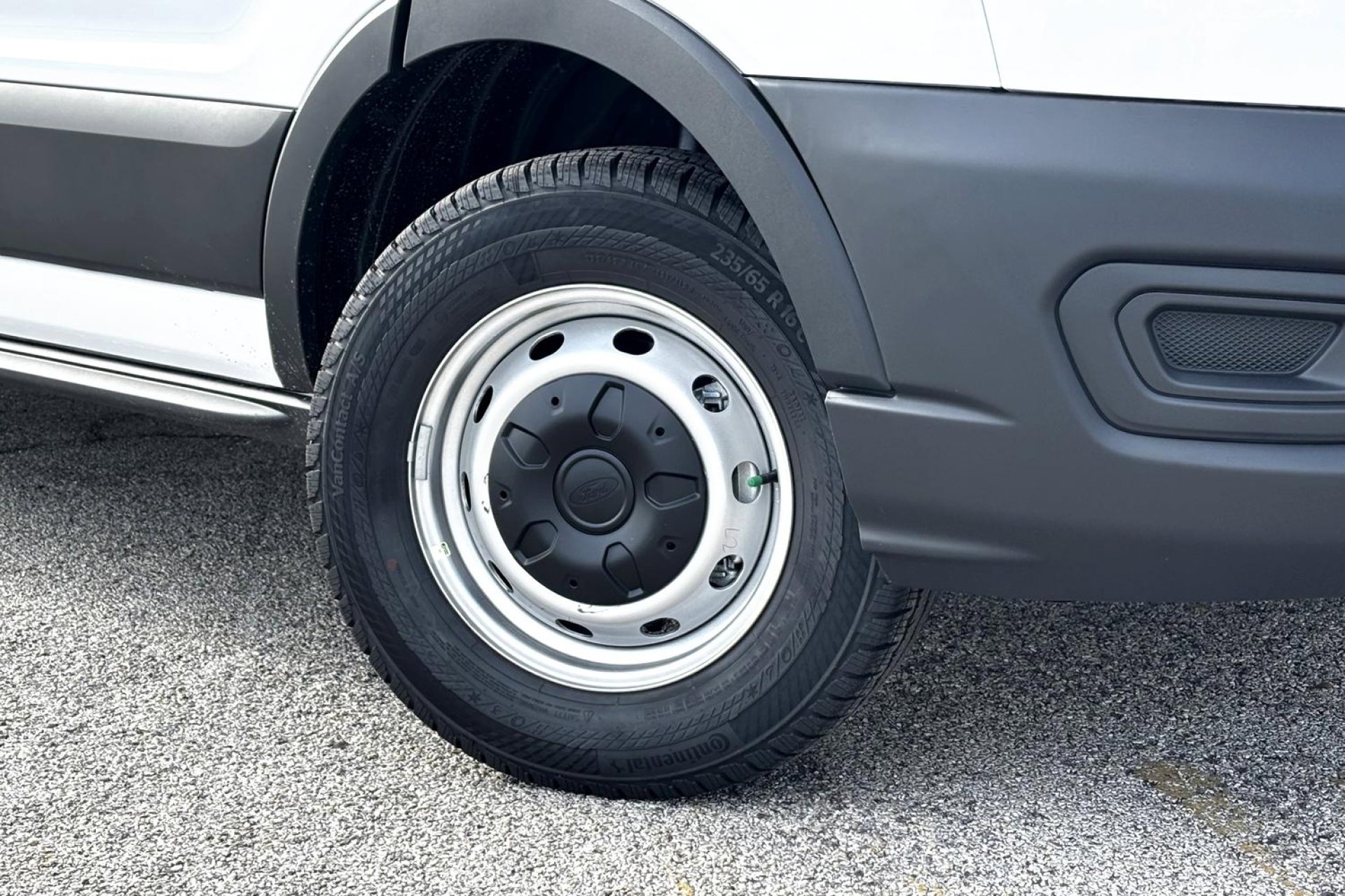 New 2025 Ford Transit 250 Cargo Van T250 RWD MED RF Full-size Cargo Van ...