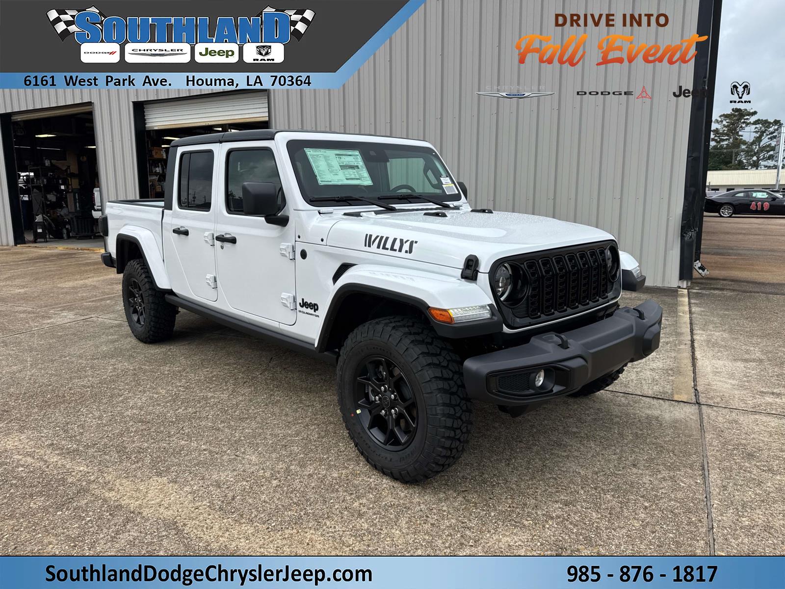 New 2025 Jeep Gladiator Willys Crew Cab in Houma #5J0183 | Southland Dodge