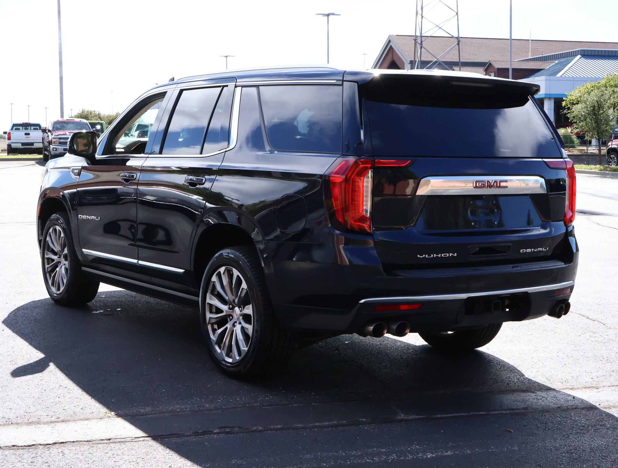 Pre-Owned 2021 GMC Yukon Denali SUV in Norman #R112771T | Landers Chevrolet Of Norman