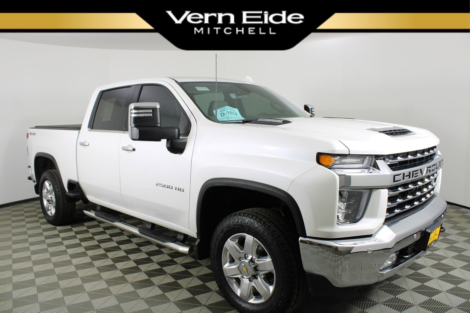 Chevy Silverado 2022 Lifted Camo