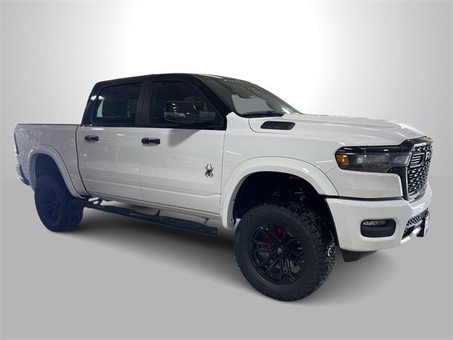 New 2025 RAM 1500 Bighorn Crew Cab in Minot #66472 | Minot Chrysler Center