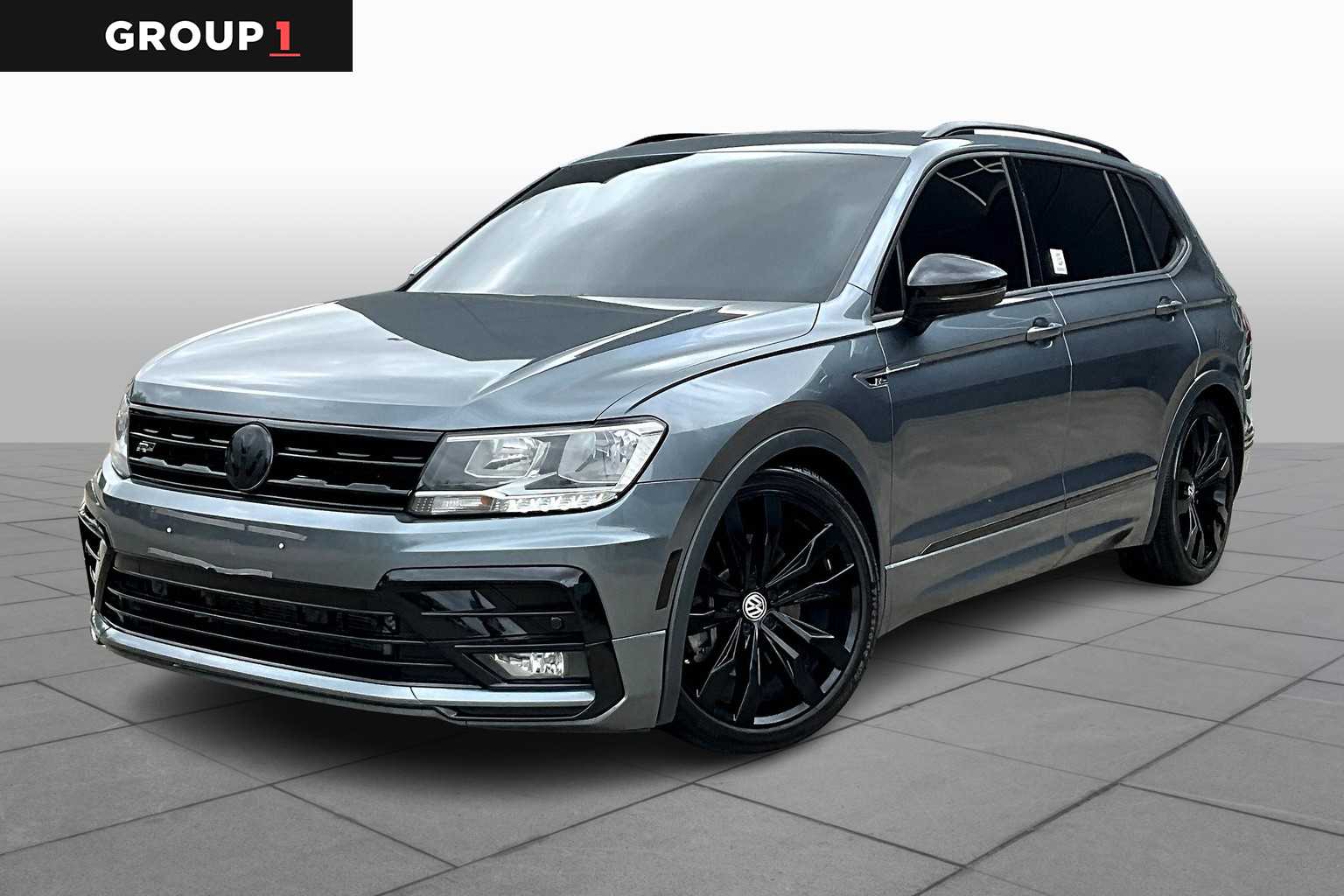 Pre-Owned 2021 Volkswagen Tiguan SE R-Line Black Sport Utility in ...