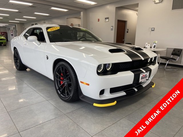 Dodge Challenger Hellcat White