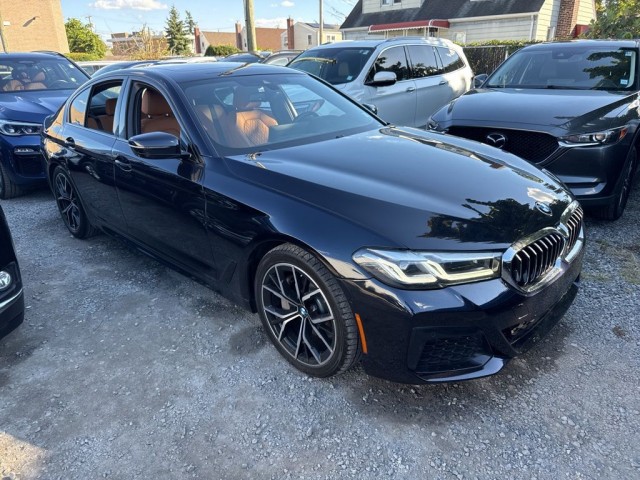 Stream Auto Outlet: Used Car Dealer Serving Valley Stream, NY