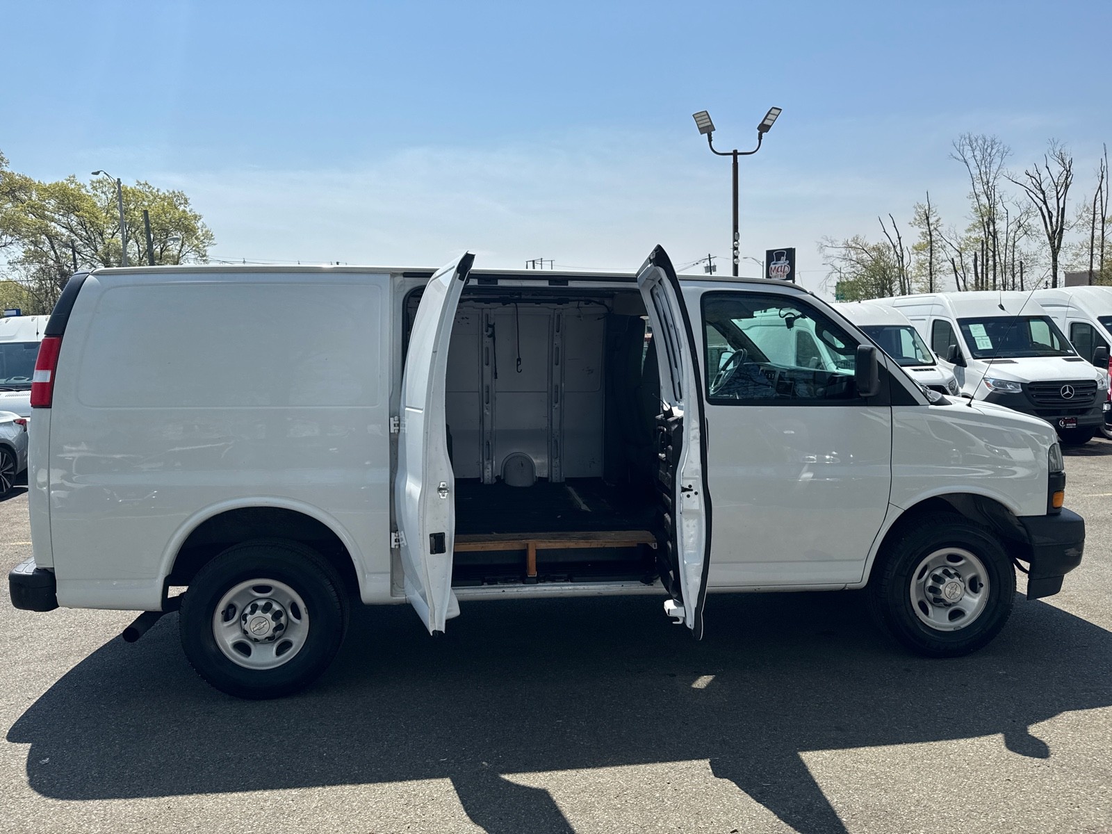 Pre-Owned 2020 Chevrolet Express Cargo Work Van 2500 135” Minivan/Van ...