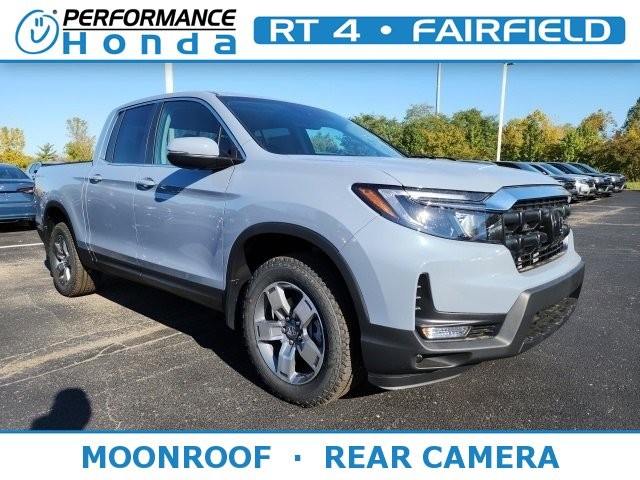 New 2025 Honda Ridgeline RTL Crew Cab Pickup in #SB008439 | Performance Automotive Network