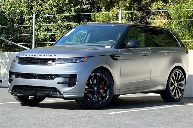 New 2025 Land Rover Range Rover Sport Dynamic 4D Sport Utility in ...