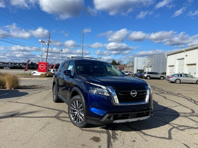 New 2025 Nissan Pathfinder SL 4D Sport Utility in Pittsburgh #ZN250035 ...