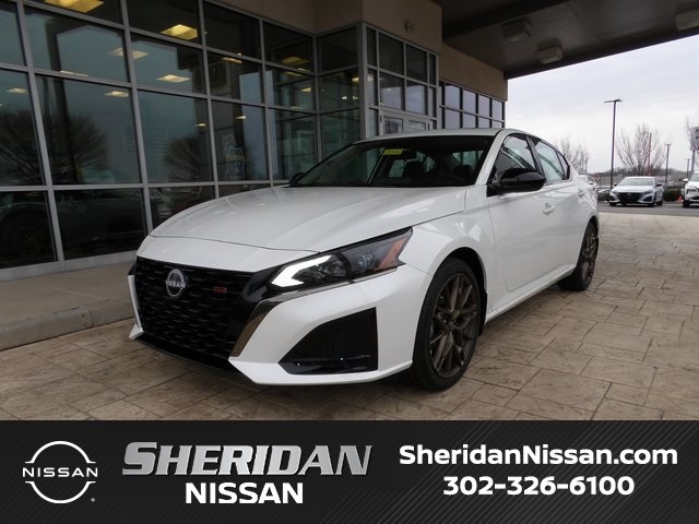 New 2025 Nissan Altima SR Car