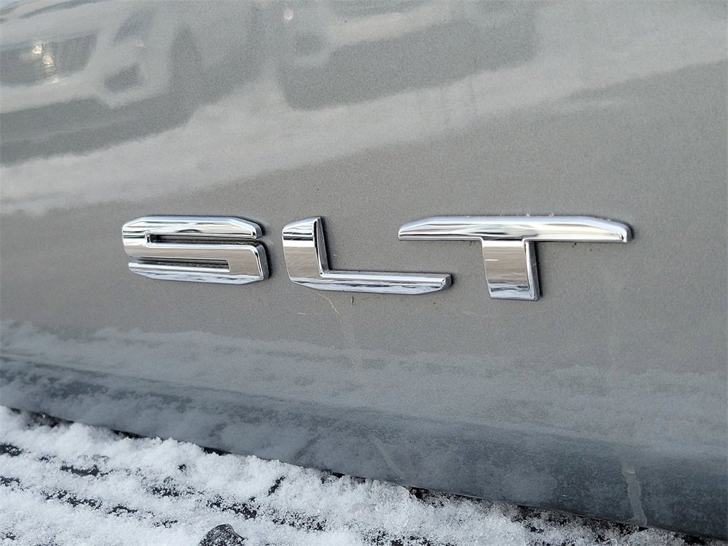 Pre-Owned 2024 GMC Yukon SLT SUV in Muskegon #76073A | Betten Chevrolet ...