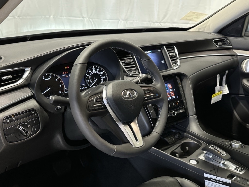 New 2024 INFINITI QX50 LUXE AWD CROSSOVERS & SUVS for Sale #18772 | INFINITI of Orland Park