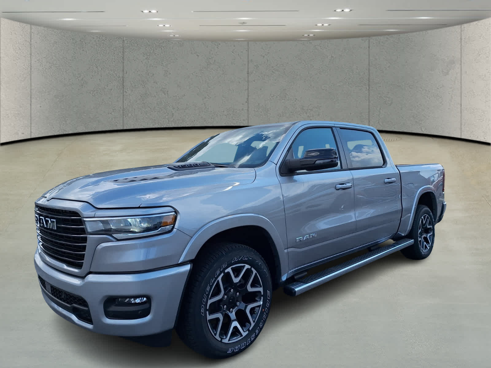 New 2025 RAM 1500 Laramie Crew Cab in Harvey #D546060 | Premier CDJR of ...