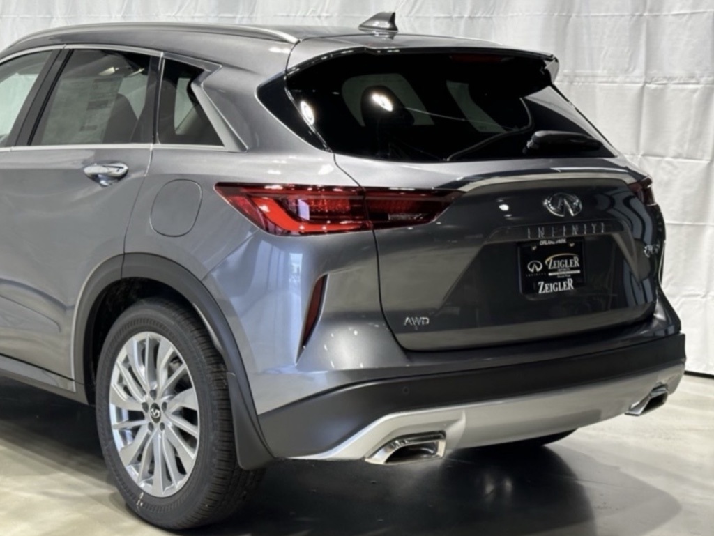 New 2024 INFINITI QX50 LUXE AWD CROSSOVERS & SUVS for Sale #18772 | INFINITI of Orland Park