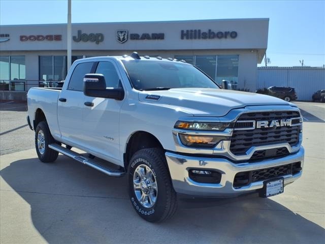New 2025 RAM 2500 Big Horn Crew Cab in Hillsboro #R1666 | Hillsboro Chrysler Dodge Jeep Ram