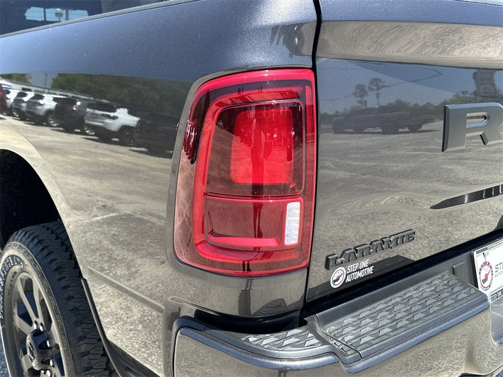 New 2025 RAM 2500 Laramie Mega Cab in Crestview #CSG531391 | Chrysler Dodge Jeep® Ram FIAT ...