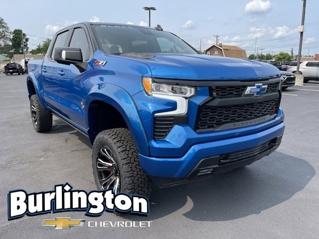 Chevy Silverado 2022 Lifted Blue