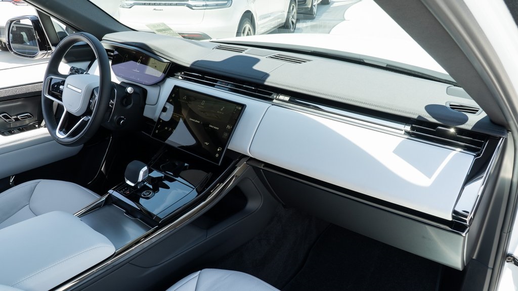 New 2024 Land Rover Range Rover Sport SE 4D Sport Utility in San Diego ...