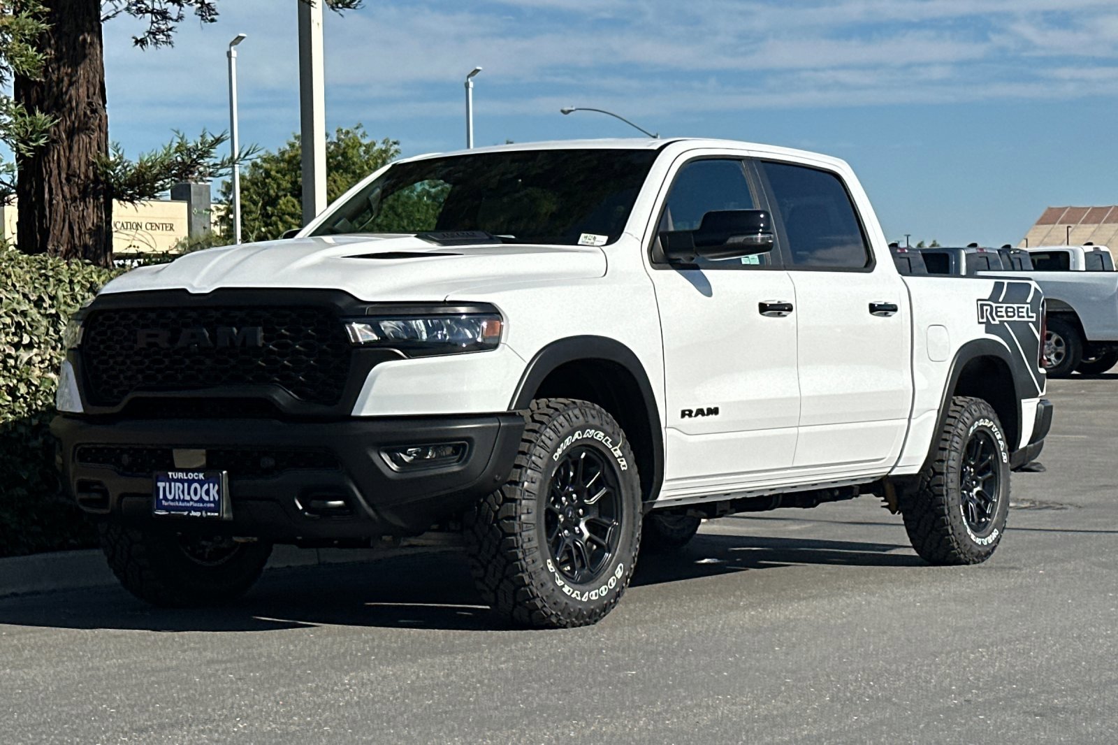 New 2026 RAM 1500 Rebel Crew Cab in Turlock #N10407 | Turlock Chrysler ...