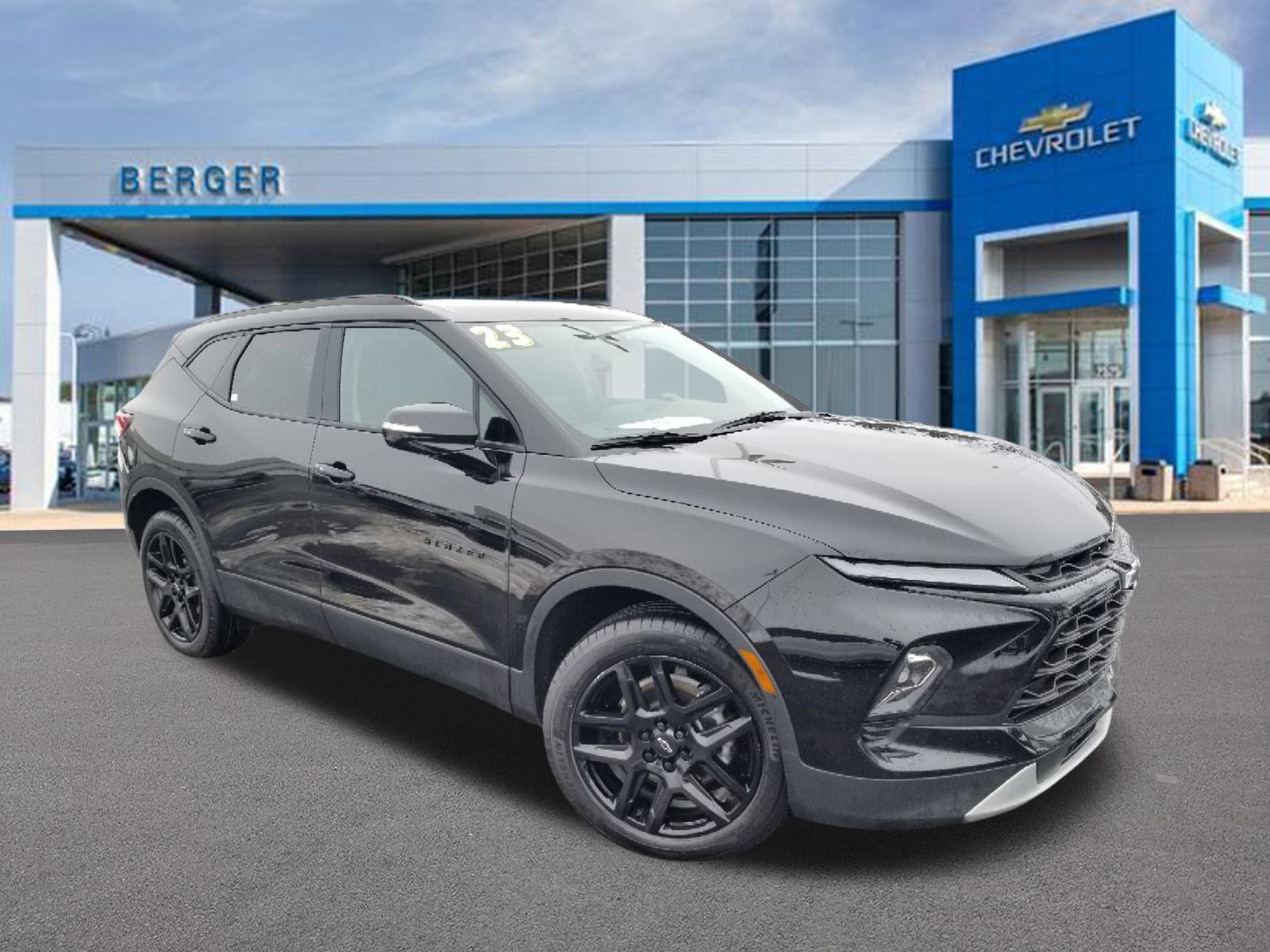 Pre-Owned 2023 Chevrolet Blazer 3LT SUV in Grand Rapids #25TB244A ...
