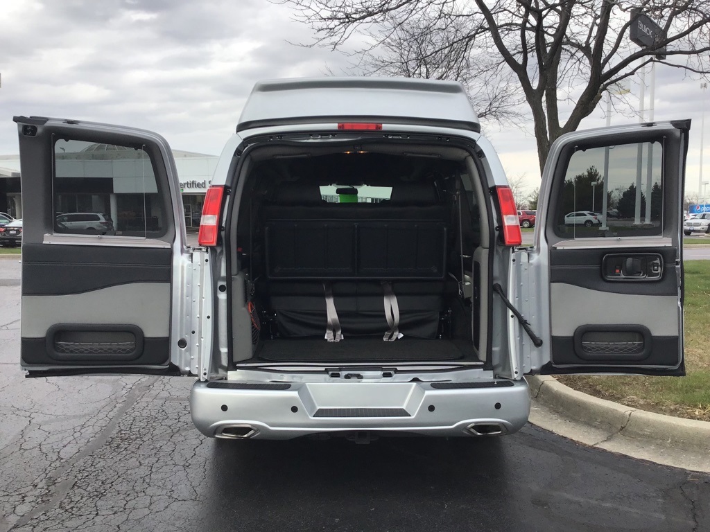 Pre-Owned 2023 GMC Conversion Van Explorer Limited SE RWD #UP34154 ...