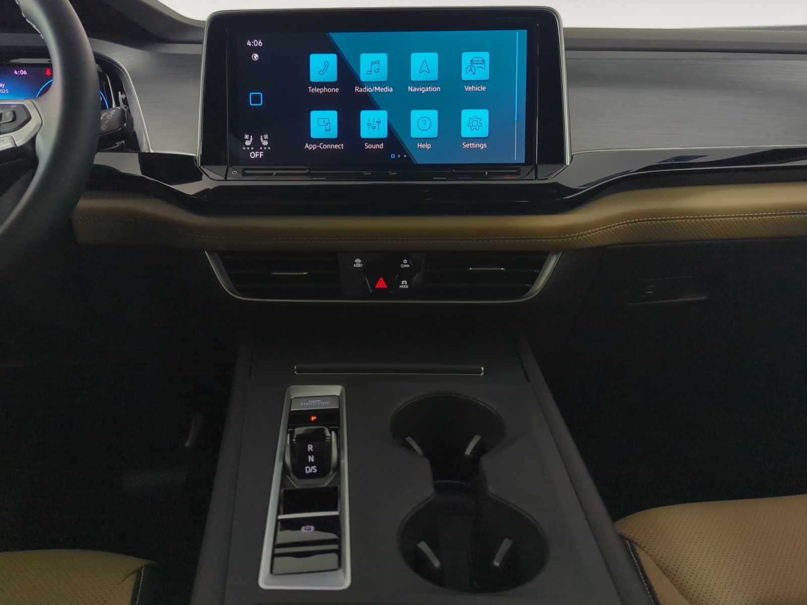 New 2025 Volkswagen Atlas Cross Sport 2.0T SE Sport Utility in Omaha # ...