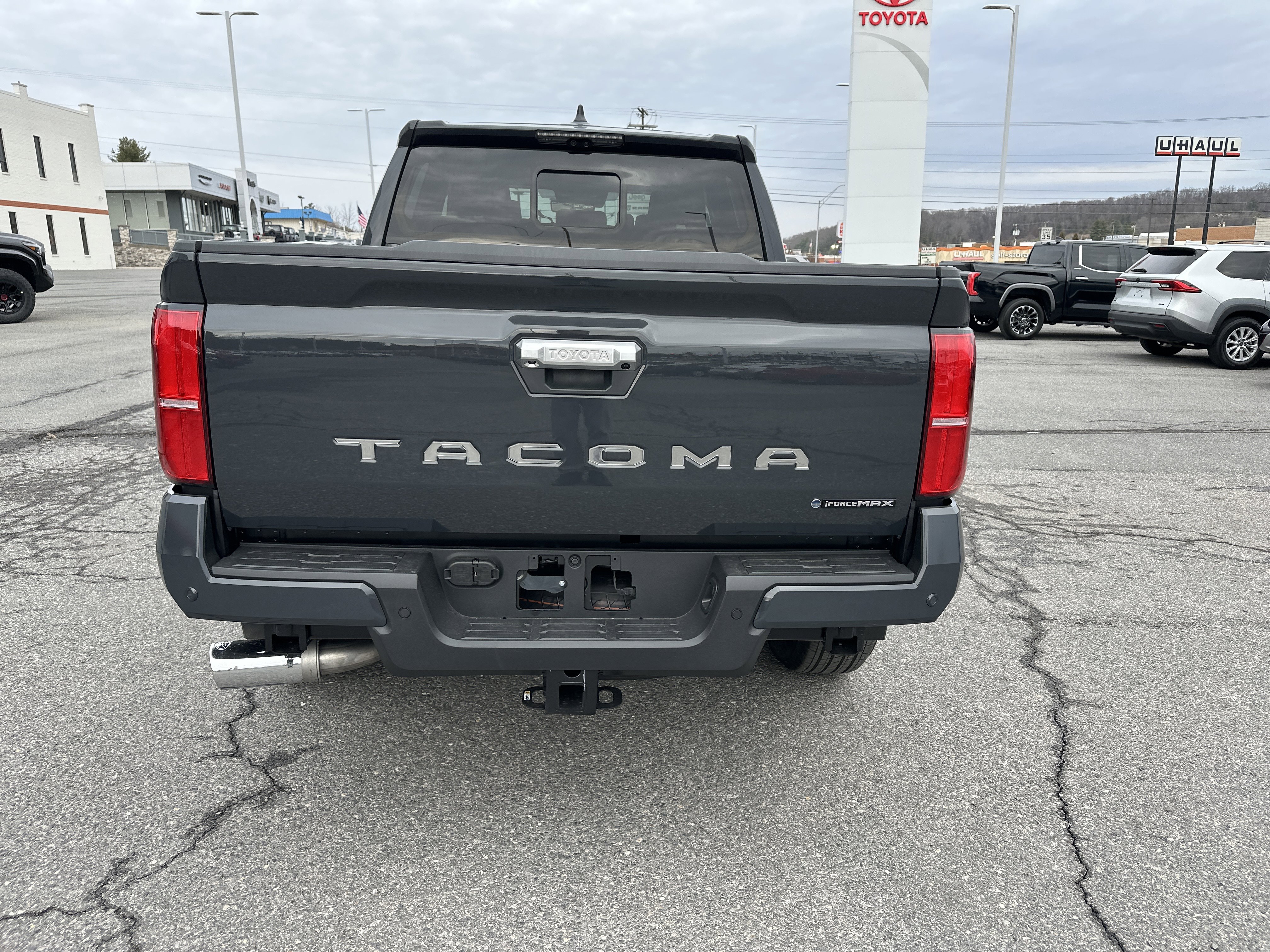 New 2026 Toyota Tacoma i-FORCE MAX Limited i-FORCE MAX 4X4 DOUBLE CAB ...
