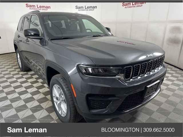 New 2025 Jeep Grand Cherokee Laredo 4D Sport Utility in Central IL #J25091 | Sam Leman ...