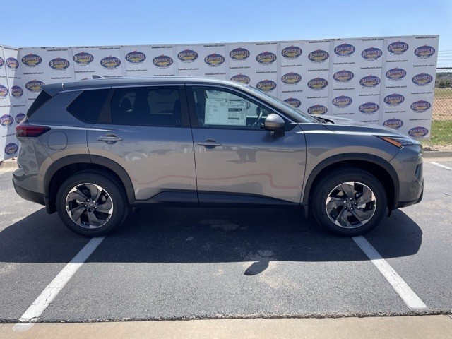 New 2025 Nissan Rogue SV Crossover in #NS298 | Jim Bass Cars & Trucks