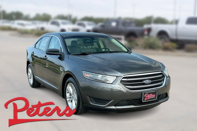 Pre-Owned 2018 Ford Taurus SE Sedan in Longview #A7398 | Peters ...