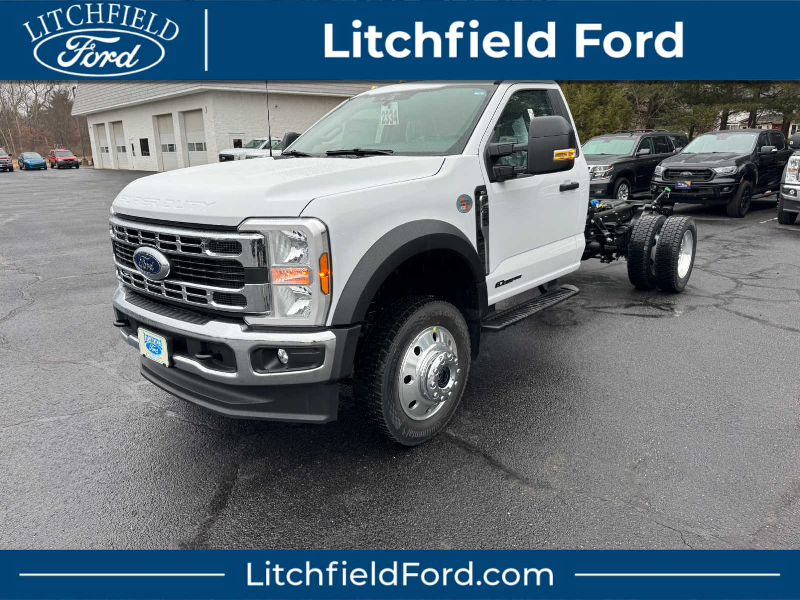 New 2025 Ford Super Duty F-550 DRW XLT Regular Cab Chassis-Cab in Litchfield #2334 | Litchfield Ford