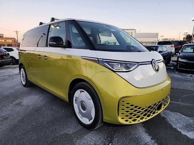 New 2025 Volkswagen ID. Buzz 1st Edition 4D Passenger Van in Harrisburg #204501 | Sutliff Volkswagen