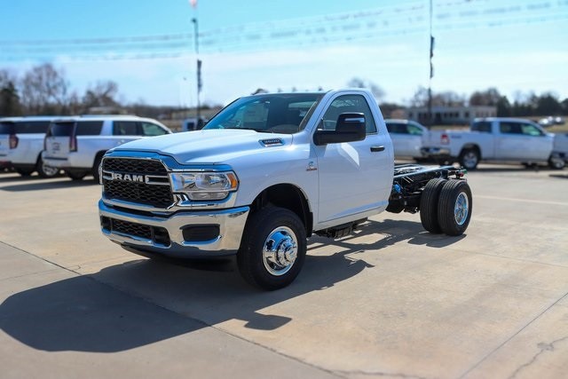 New 2024 Ram 3500 Tradesman 2D Standard Cab in Oklahoma #R24044 | Patriot Auto Group