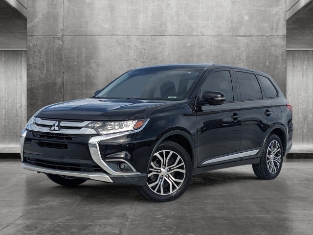 Pre-Owned 2018 Mitsubishi Outlander SE Sport Utility in West Palm Beach ...